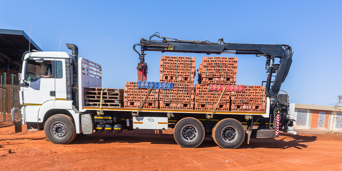 5 Tips for Safely Transporting Construction Materials
