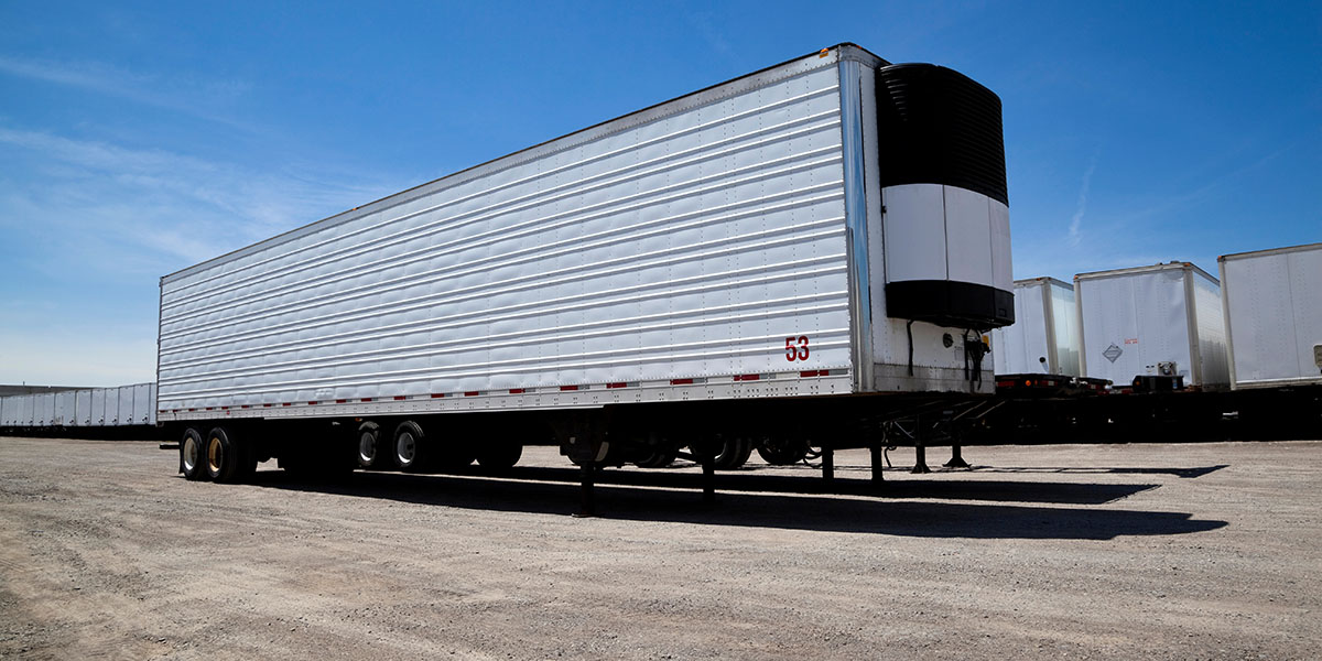 What to Know When Coupling and Uncoupling a Tractor-Trailer Rig ...